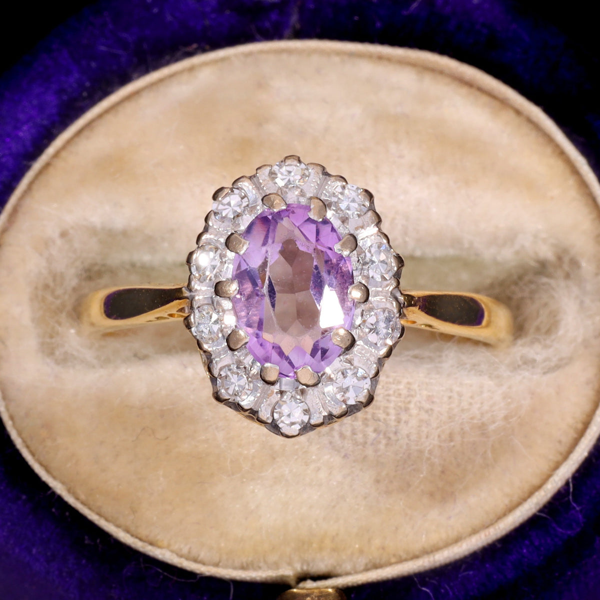 Gemstones and Their Inclusions: What to Look Out For | Antique Jewellers