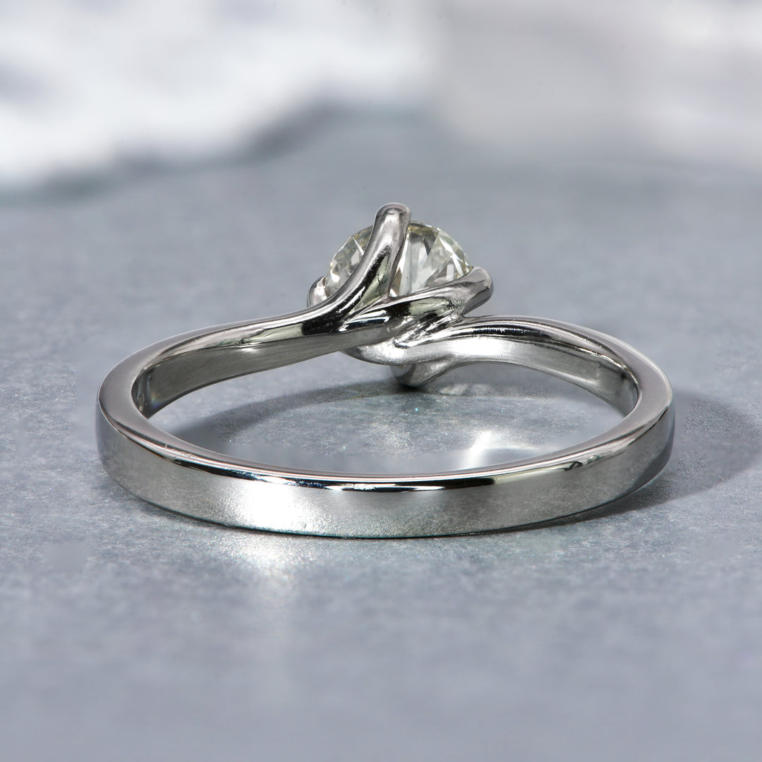 The Vintage Brilliant Cut Diamond Solid Platinum Ring | Antique Jewellers